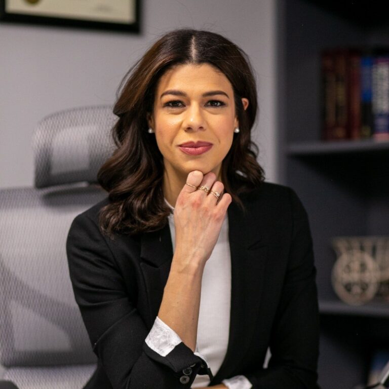 Maria Mateo, Esq. – Latino Lawyers Association